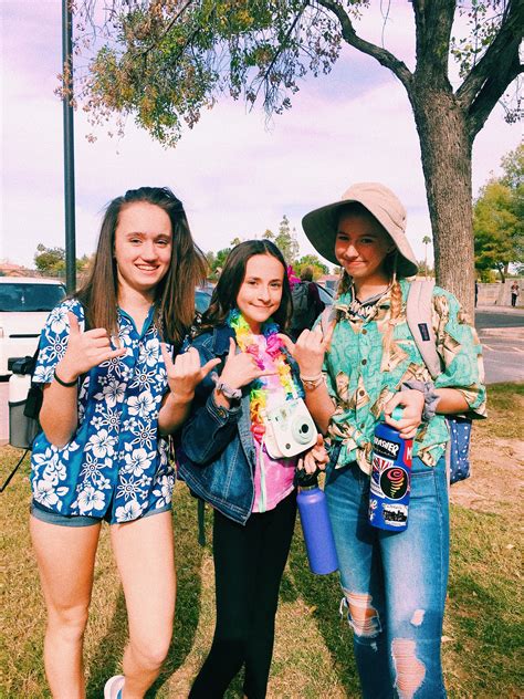 10 Spirit Week Outfit Ideas Homecoming Spirit Week Homecoming Spirit