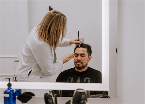 Meet Dr Bea De Haar Hair Restoration