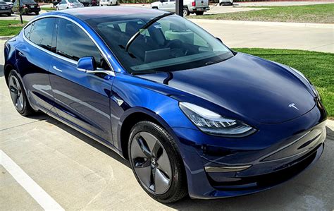 Charged Evs Teardown Specialist Sandy Munro Tesla Model 3 Should