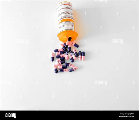 Amoxicillin Capsule A45