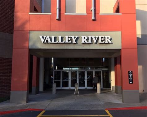 Valley River Center Updated February 2026 18 Photos And 59 Reviews