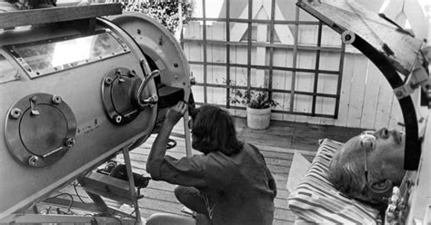 Dr Duncan A Holbert 30 Year Polio Survivor Arts And Entertainment