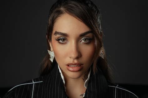 Como Dios Lo Trajo Al Mundo La Foto Hot De J Rei Que Subió María