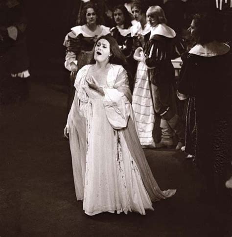 The Life Of Dame Joan Sutherland Joan Sutherland Opera Singers