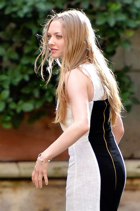 Amanda Seyfried Photoshoot In Rome March 2015 • Celebmafia