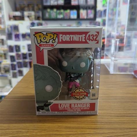 Fortnite Funko Pop Vinyle Love Ranger édition Spéciale Métallique