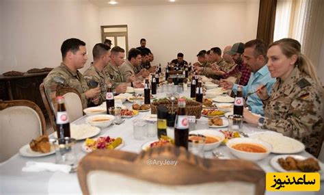 عکس نوشابه ایرانی روی میز غذای سربازان آمریکایی اینا خودشون زمزم میخورن، بعد ما دنبال پپسی و