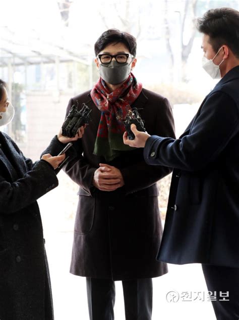 한동훈 신드롬 그를 두고 진중권의 변 하루하루가 행복하다 아무런 희망도 없이 5년 동안 치를 떨었는데 이런 현상을 맞이할 줄이야 요즘 살 맛 난다 네이버 블로그