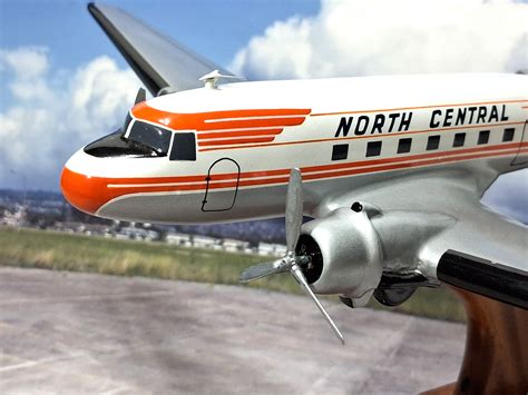Historic Mahogany Douglas Dc3 North Central Airlines 1 72 Scale