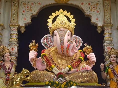 Ganesh Puja सहा महिन्यात लाभ देणारे प्रभावी गणेश स्तोत्र आणि गणेश स्थानाचा महिमा Marathi