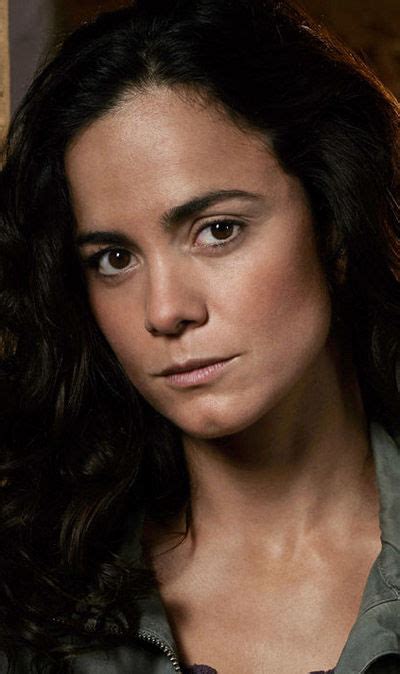 Queen Of The South Season 3 Cast Who Stars In Queen Of The South Tv