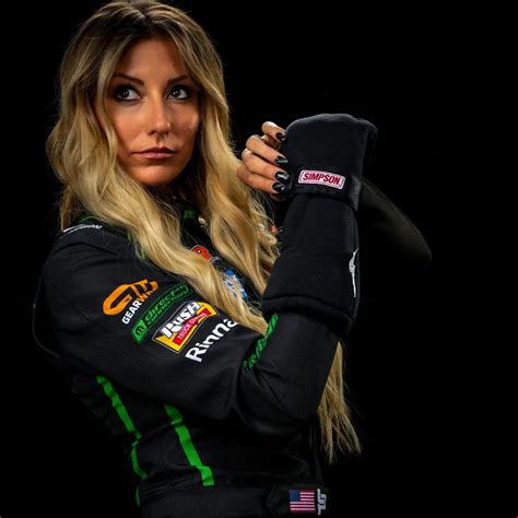 Leah Pruett I Know Everyone Has Eyes On The Big Game Facebook