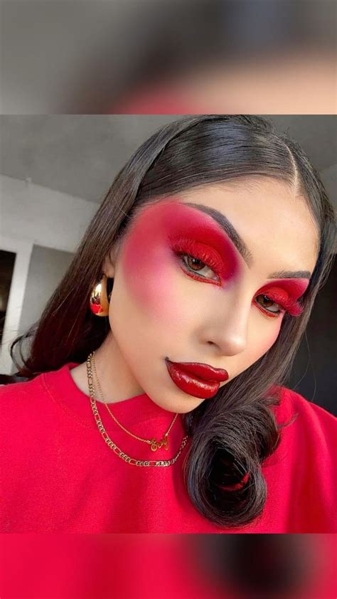 Make Up Looks Red Eyeshadow Makeup Editorial Makeup Red Makeup
