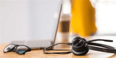 Hp Sure View Vs Traditional Privacy Screens Complete Guide Hp® Tech