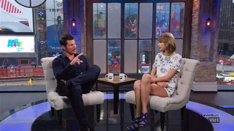 Taylor Swift Nude Pics Page 1