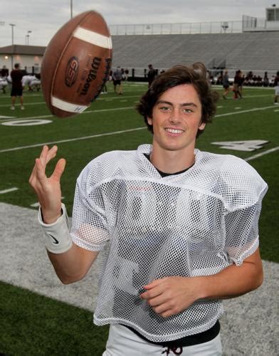 Clear Creeks Senior Qb Chase Hildreth Brings Calm Experience To Wildcats High School Sports
