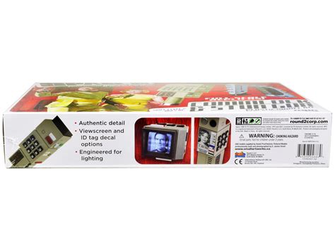 Skill 2 Model Kit Commlock And Stun Gun Space 1999 1975 1977 Tv