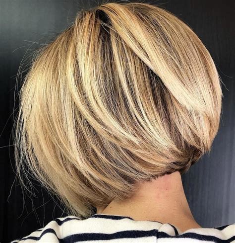 Tagli Capelli Corti 2024 Ecco I Look Più Gettonati