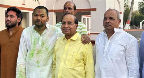 Nitish Kumar Son Nishant निशांत की Jdu में एंट्री का ऐलान होली वाली फोटो के बाद Jdu दफ्तर के