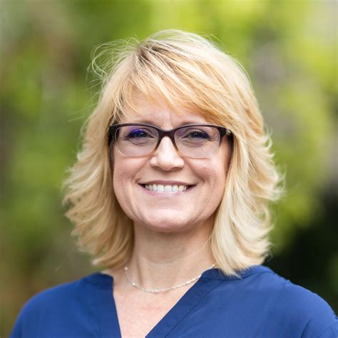 Stephanie Petrees Instagram Twitter And Facebook On Idcrawl