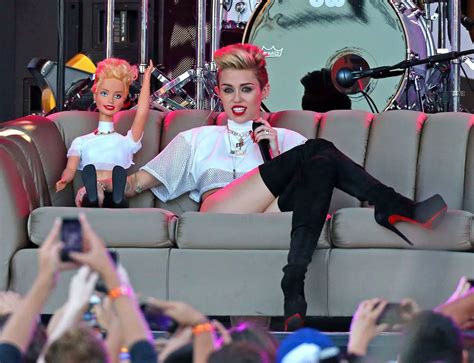 Miley Cyrus Jimmy Kimmel Live Irish Mirror Online