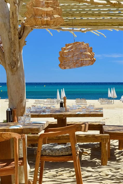 La Plage Cabane Bambou Se Réinvente Cet été à Saint Tropez Saint