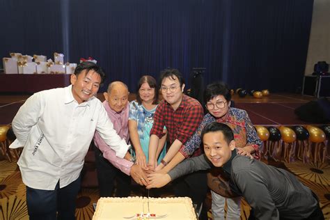 Ban Lee Heng Motor Hosts Annual Dinner To Celebrate Staff Achievements