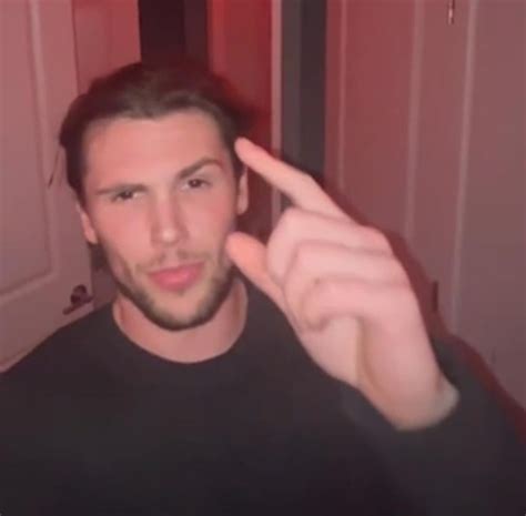 Why The Surprised Pikachu Face Rpeterexplainsthejoke