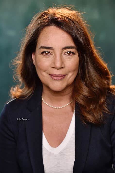 Who Are The Main Characters In Killer Snake Scifi Dimensions