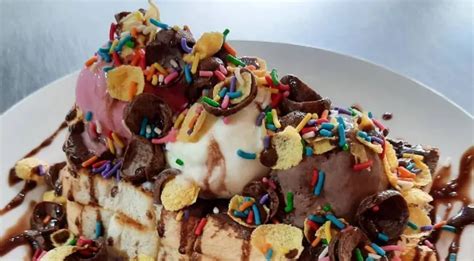 Malas Malam Mingguan Di Luar Rumah Pesan Makanan Dari Mr Robak Untuk