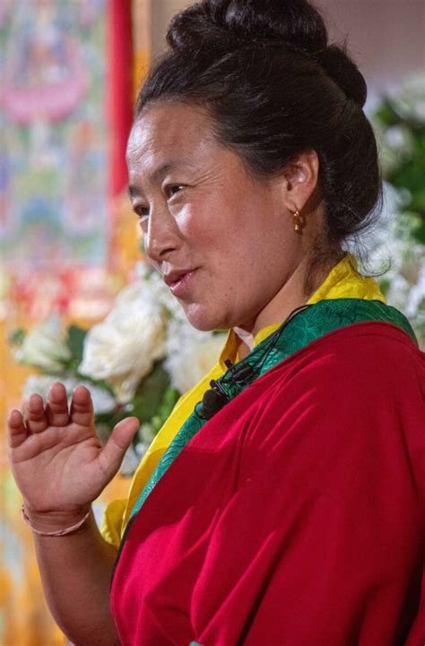 Advice For The Jamyang Community From Precious Khandro La Jamyang