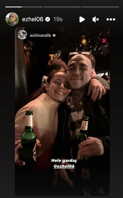 Danla Bilic Sevgilisi Çakalın Konserinde Aşka Geldi 4 Aralıkta