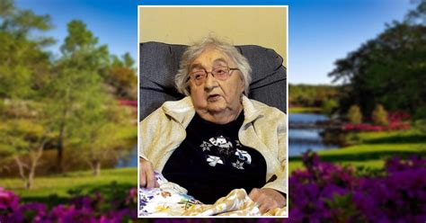 Obituary Libbie Mae Dvorak Of Chelsea Iowa Hrabak Neuhaus Funeral Service