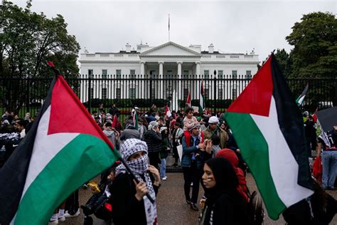 Tens Of Thousands Rally Around The World In Solidarity With Palestine Israel Palestine