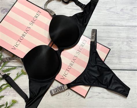 Selvklebende Bh Victorias Secret Bh En Slipsets Victorias Secret