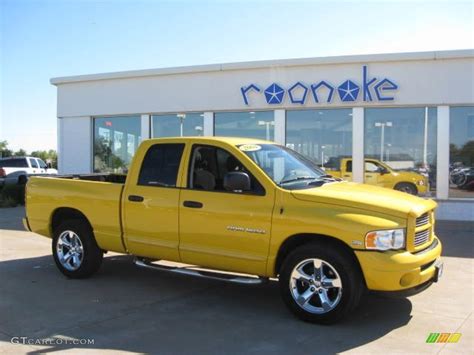 2004 Solar Yellow Dodge Ram 1500 Slt Quad Cab 69657749 Photo 2