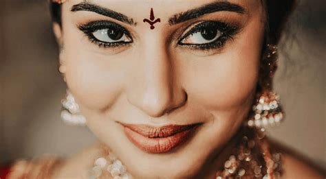 Beautiful Bindi Designs For Your Saree The Shringar Edit