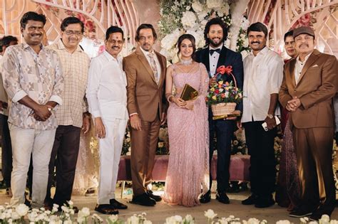 Actor Umapathy Weds Actress Aishwarya Wedding Reception Stills Behind Frames