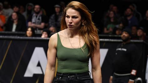 Marina Shafir Reveals There Was A Leak In Aew