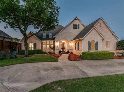 2110 Shari Ln Garland Tx 75043 Zillow