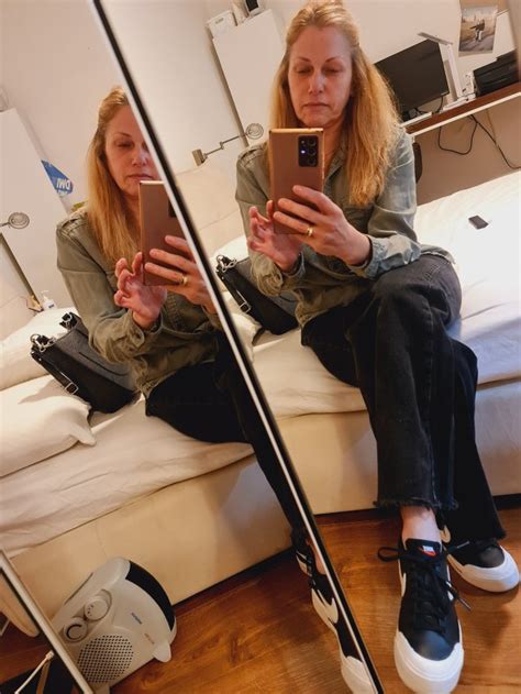 תמר ברק 51 הרצליה Date50plus