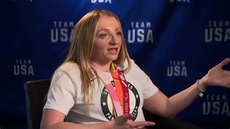 Paralympic Gold Medalist Mckenzie Coan Uses Positivity To Inspire Others Wgn Radio 720