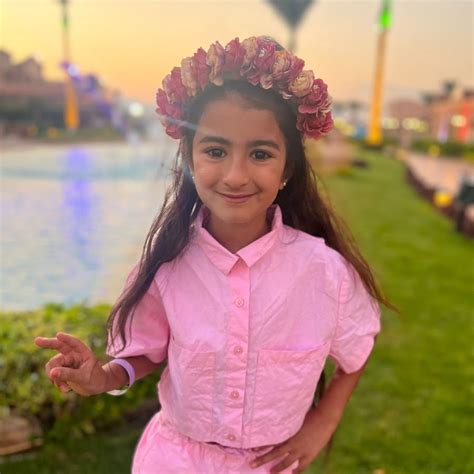 גאיה סמסון Youtube