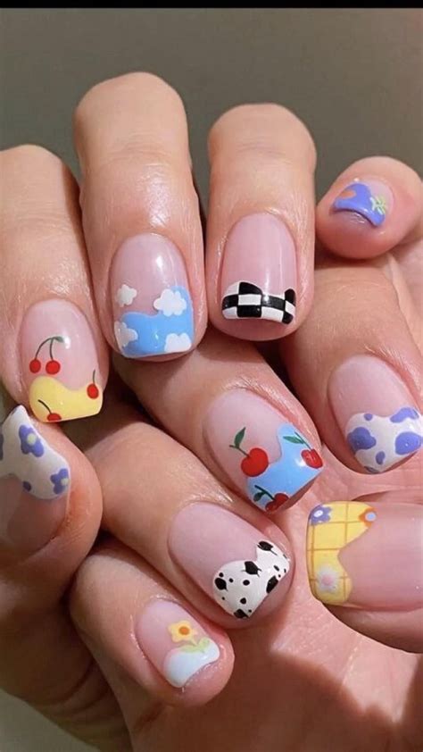 10 Easy Disney Pixar Nail Art Designs Artofit