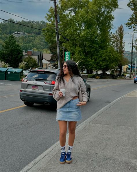 Daniela Adames Ramos Danielaadamess • Instagram Photos And Videos