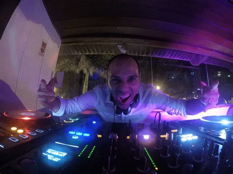 Dj Rodrigo Setta Mais De 20 Anos De Carreira