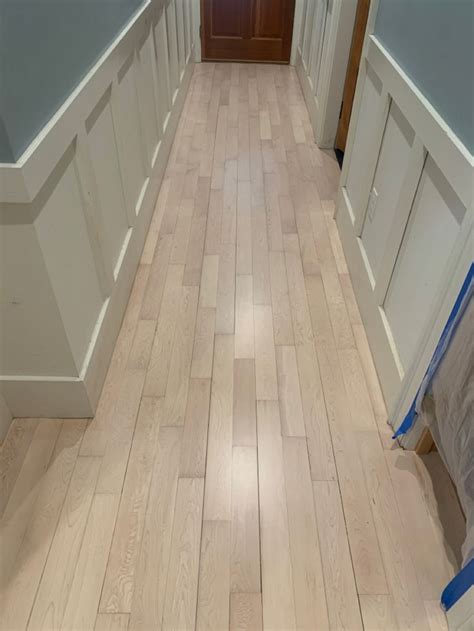 Clear Maple With Bona Finishing System Maple Wood Flooring Maple