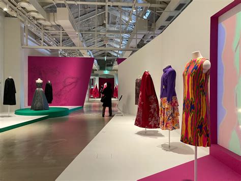 서울공예박물관 한국 1세대 패션디자이너 전시 개최