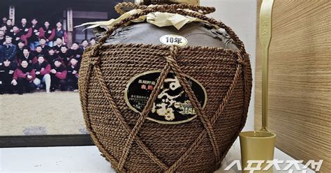 2병이 사라졌다 Lg 우승주 미스터리 사건의 전말은 그런데 29년된 이 술 마셔도 되나요 이천 리포트