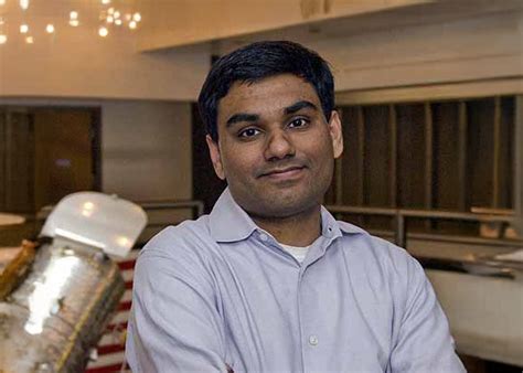 Physics Club Nikhil Padmanabhan Yale University Yale Center For